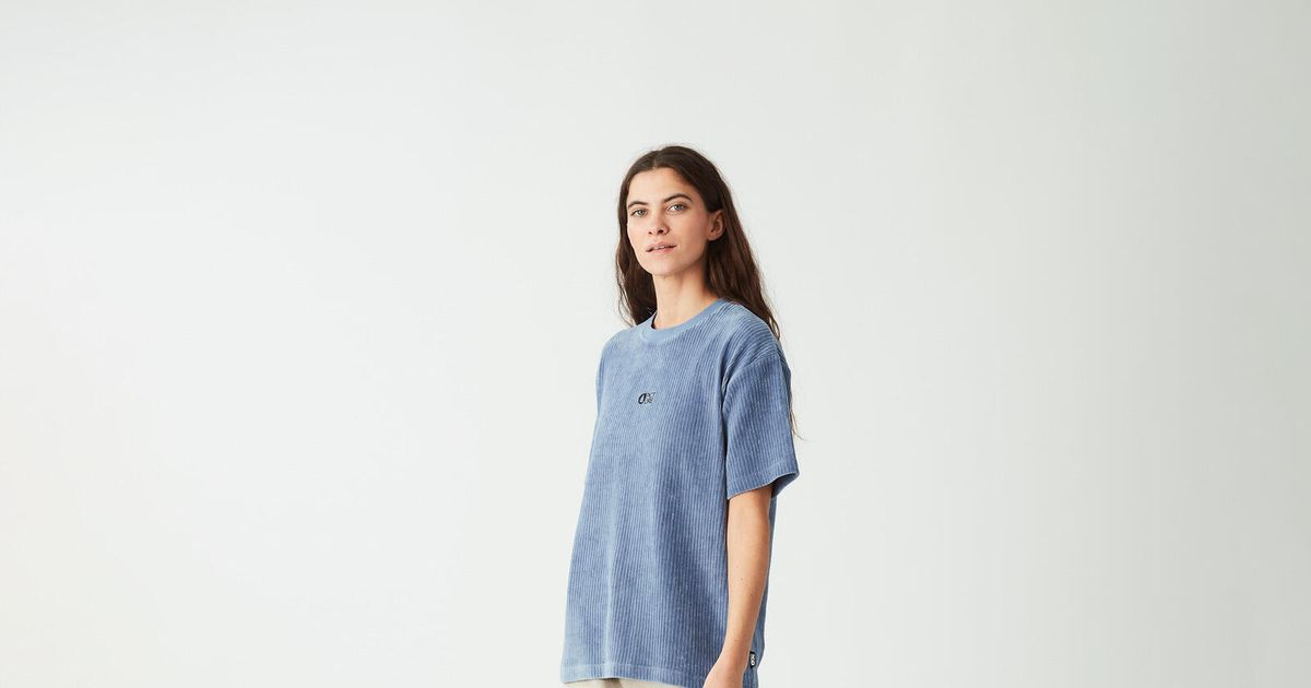 Picture Laikko Velours Tee - | SportFits Shop