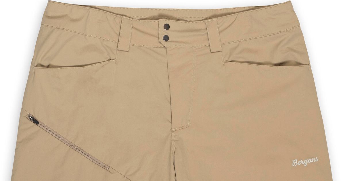 Bergans Rabot Light Softshell Shorts Men - Men's outdoor shorts ...